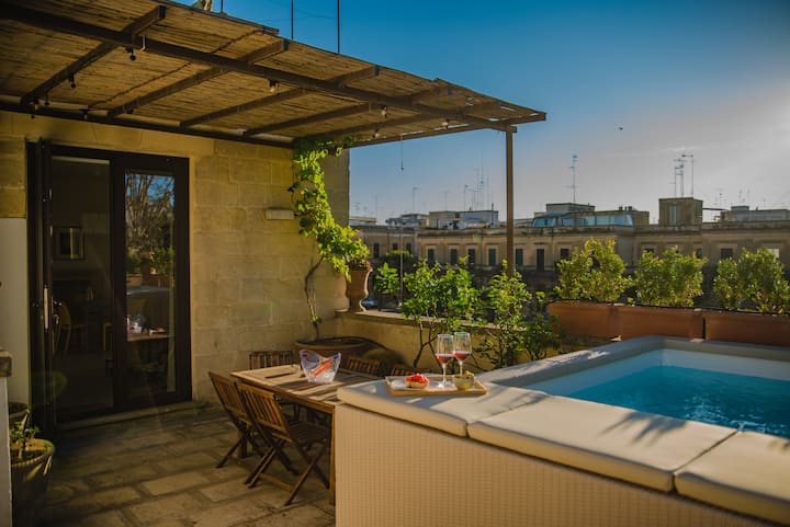 Tower Pool Old Town - Corte Dei Saraceni - Lecce