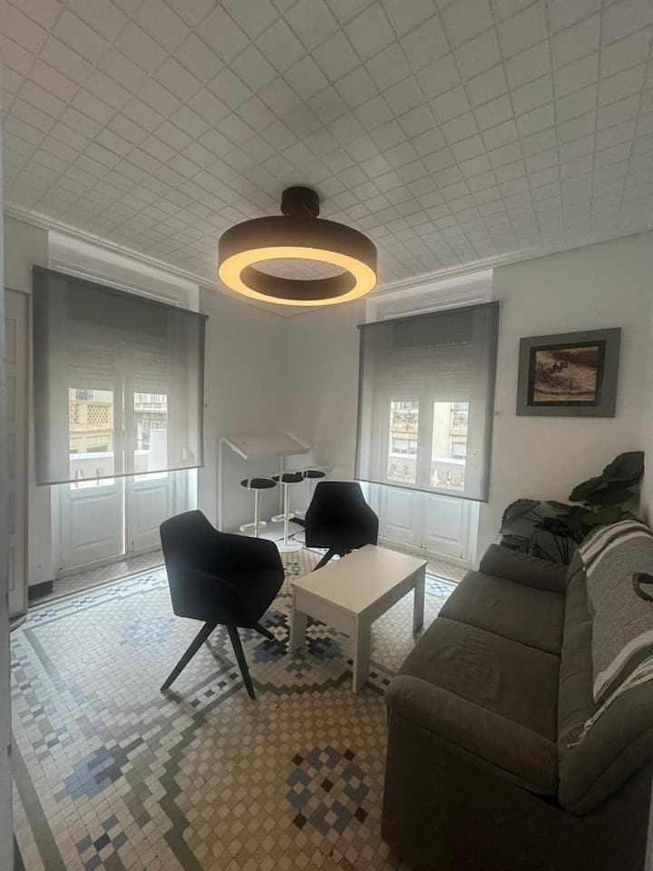 Gran Apartamento Para 12 En El Centro De Valencia - Paterna