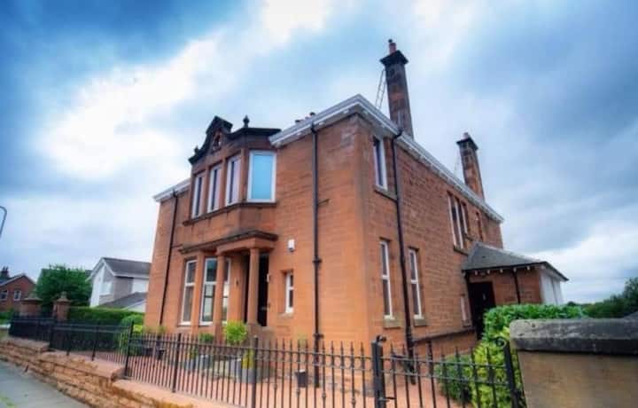 Garbrooke House - Motherwell