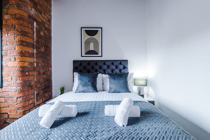 1-bed Apartment | Stockport - Stockport