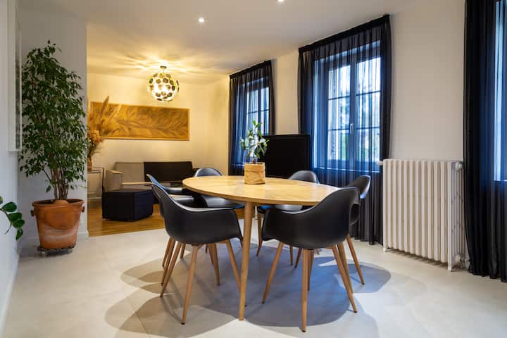 Gîte 3* Pour 6 Pers
5mn Zooparc De Beauval - Saint-Aignan-sur-Cher