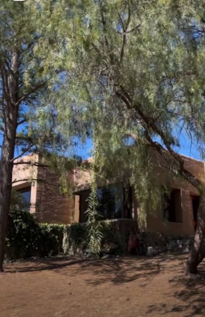 Casona De Los Aguaribay - Alta Gracia