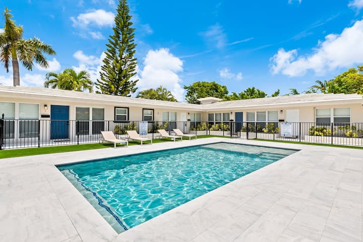 Middle River Suites Unit 3 - Fort Lauderdale, FL