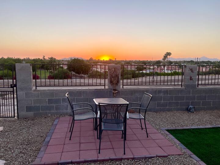 Sunset & Mountain Views Condo. - Yuma, AZ