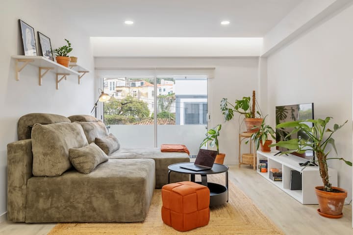 Santa Luzia Terrace Apartment In City Centre - Madeira