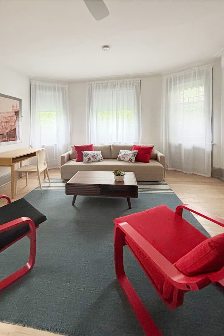 The Roma Suite - Newburgh, NY