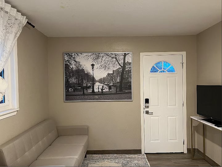 Newly Renovated Cozy Studio! - Fremont, CA