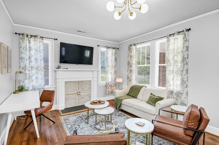 Dana's Cottage| 1 King Bed | Close To Usc Stadium - 컬럼비아