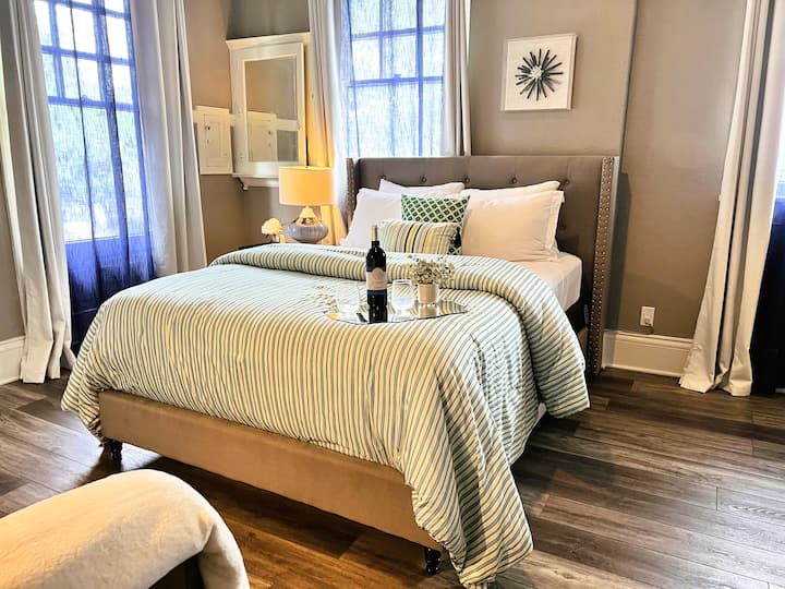 The Blue Cenote • Prime Dallas - Dallas, TX