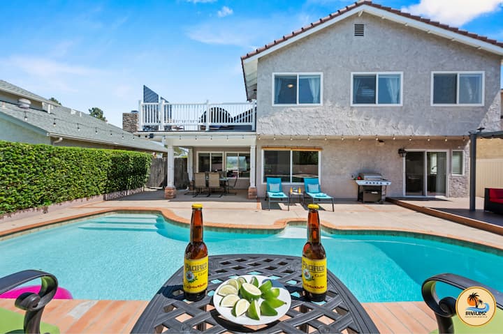 Cozy Tierrasanta Escape-4br, Pool, Firepit, Games! - San Diego, CA