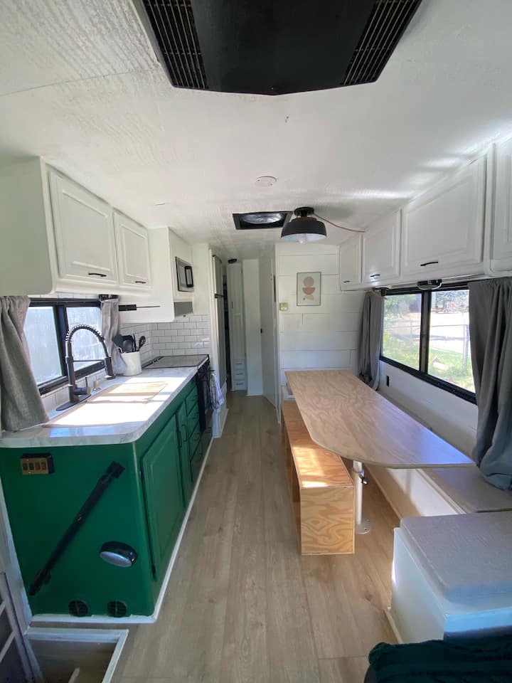 Green Cloister's Rv - Phoenix