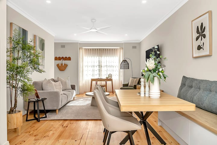 Anja Haus—elegant Retreat Near Somerton Park Beach - Glenelg