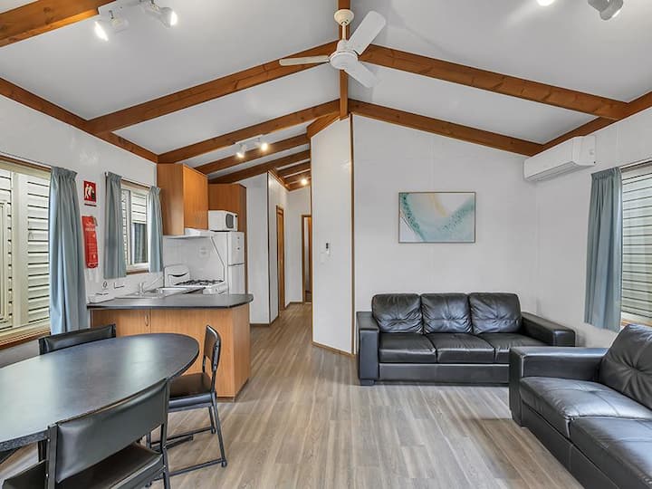 3 Bedroom Villa - 토르퀘이