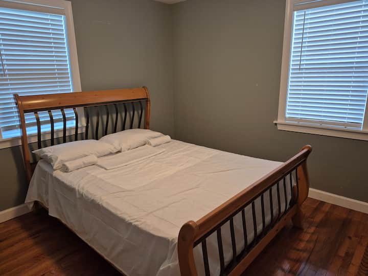 A Nice House - Norfolk, VA