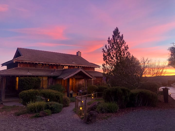 Luxury Views Minutes From Napa - Napa Valley, CA