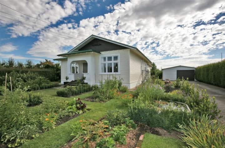 Orchard Hideaway - Hastings, New Zealand