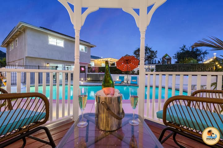 Relax & Recharge: Epic Views, Pool, Games! - Santee, CA