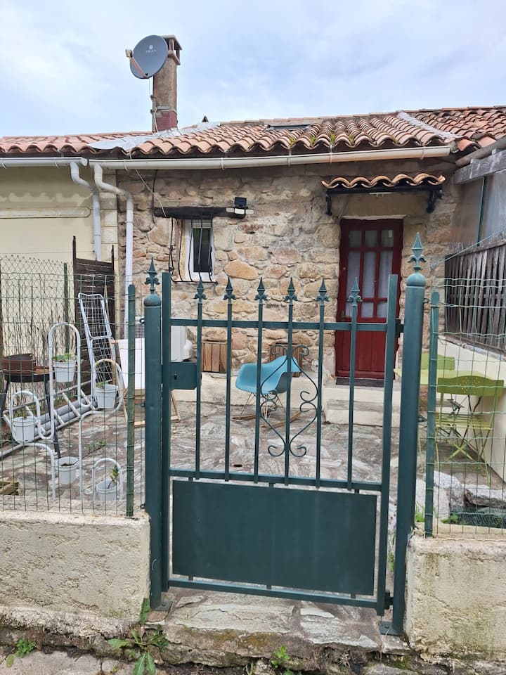 Maison De Village à Carbuccia - Bastelica