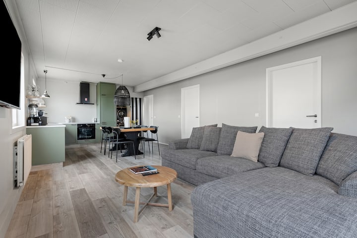 Grand Cabin 21 - Aéroport de Reykjavík Keflavík (KEF)