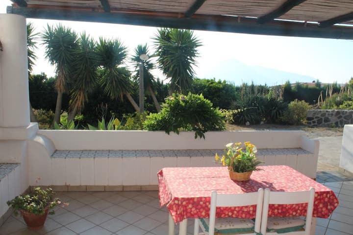 Bilocale E Terrazza Ab 456 - Lipari