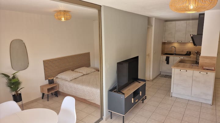 Appartement Proche Des Plages Avec Parking Fermé - Roquebrune-Cap-Martin