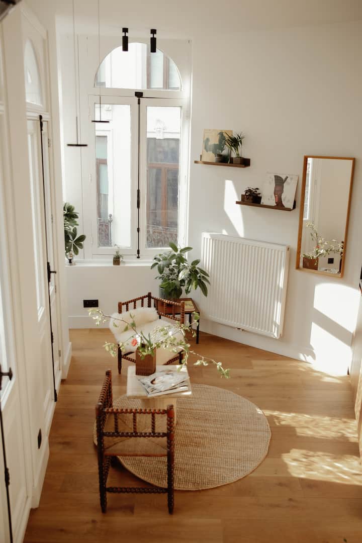 Warm Stay W/ Balcony & Private Entrance - Antwerp