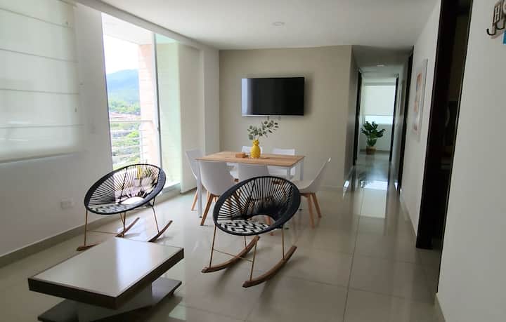 Hermoso Y Cómodo Apto. 3 Alcobas - Ibagué