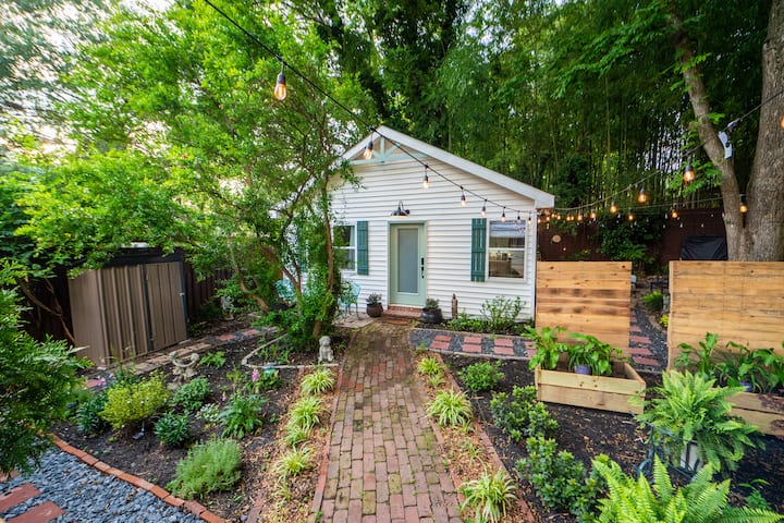Pomegranate Place Cottage In The Heart Of Atlanta - アトランタ