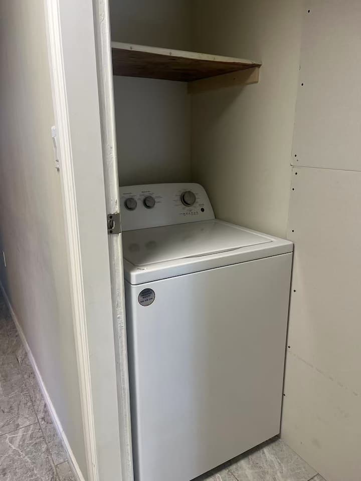 Waterfront 2-bedroom Stay - Victoria