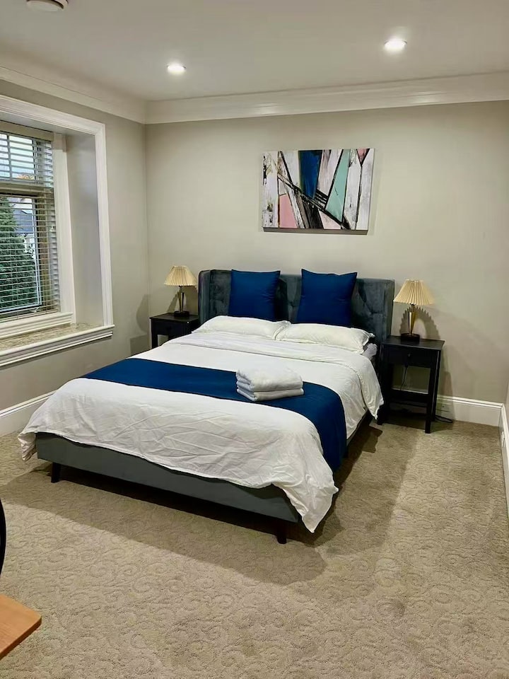 Cozy 2 Bedrooms In A Shared Home - Vancouver