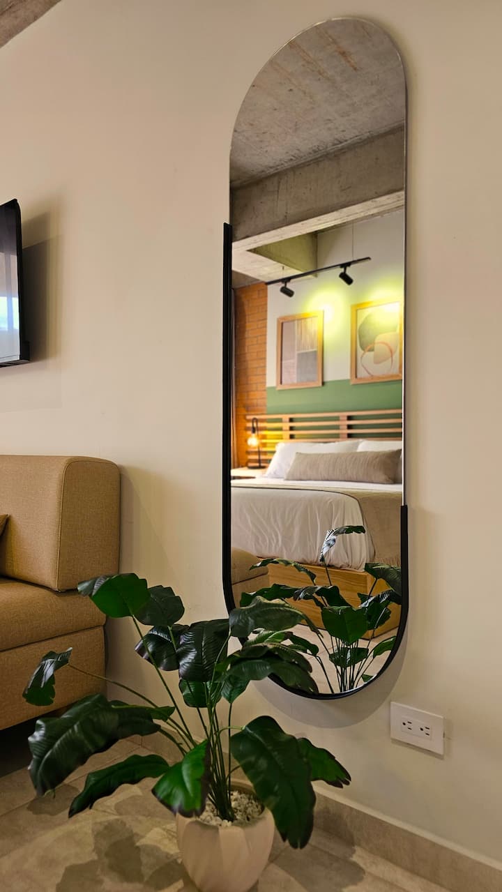 Hermoso Loft/ 30 Living/jacuzzi/piso 5 - Medellín