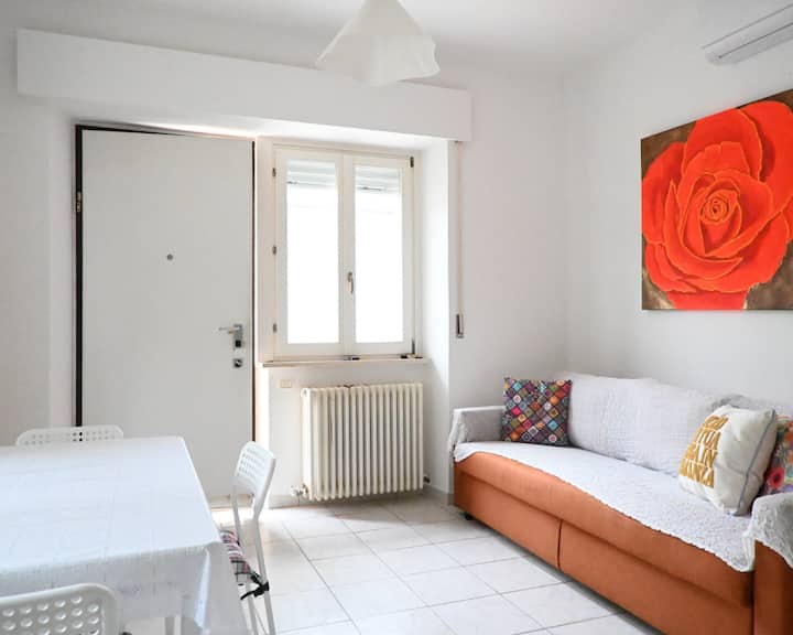 S349 - Sirolo, Comfortable Apartment With Patio - Sirolo