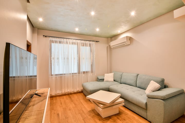 Central 2br Duplex With Sauna - バルナ