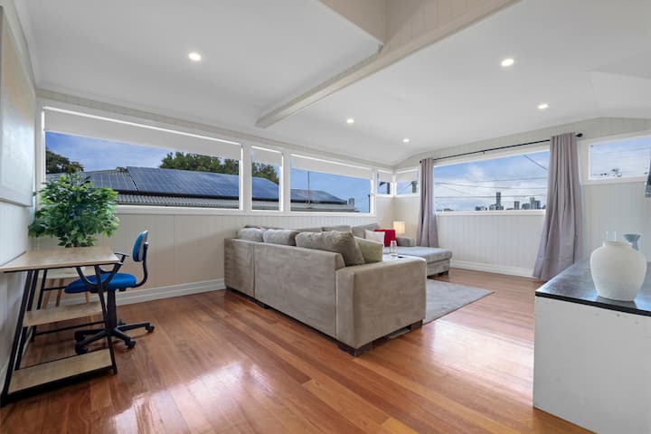 Windsor House - 4bd/2bth/pets - Brisbane