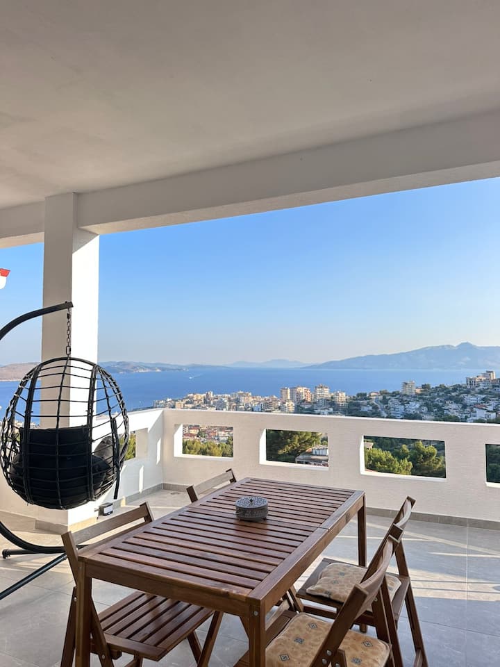 Deluxe Penthouse Sea View - Albania