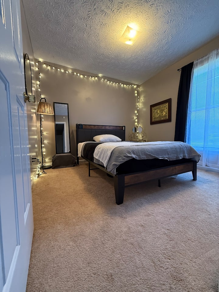Spare Room - Home Away From Home - Fayetteville, NC