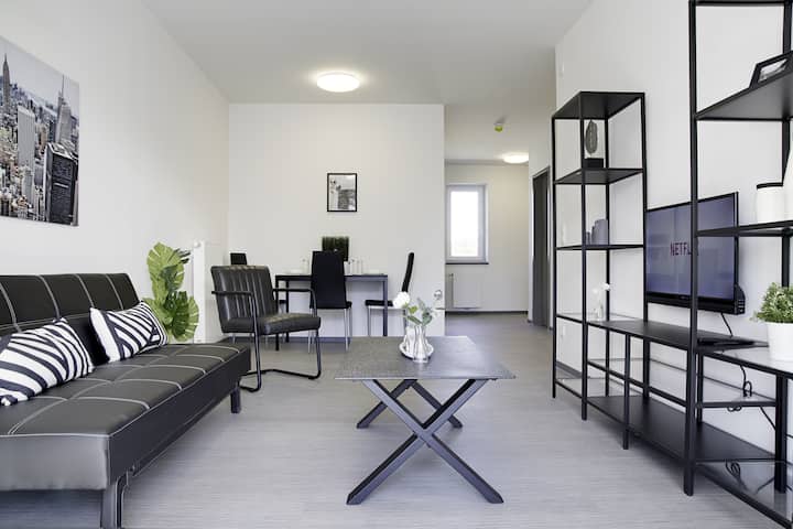 Newly Built Apartment • Free Parking Included - Gersthofen