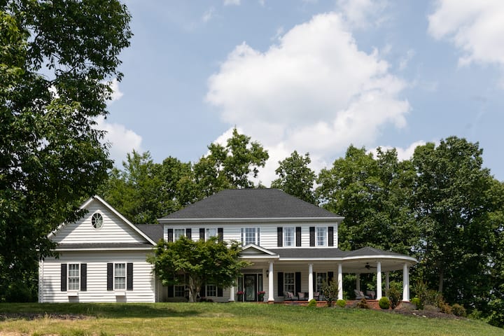 Evergreen Escape Near Vt - Blacksburg