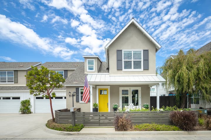 Chic 2br/3ba In Costa Mesa - Costa Mesa, CA