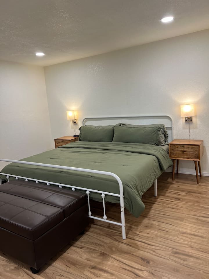 Tiny Home In Fresno - Fresno, CA