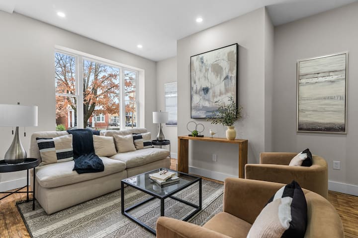 Walk To Museums & Breweries In Downtown Richmond - Richmond, VA