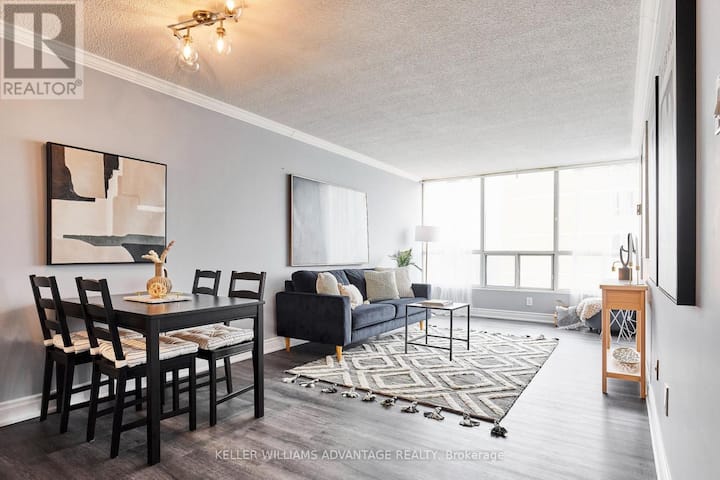 Entire Apt Near Uoft/centennial! - Pickering