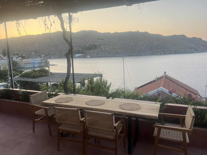γAma Luxury Living - Symi