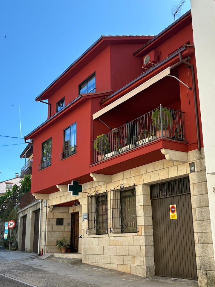 La Casa De Los Boticarios - Candeleda