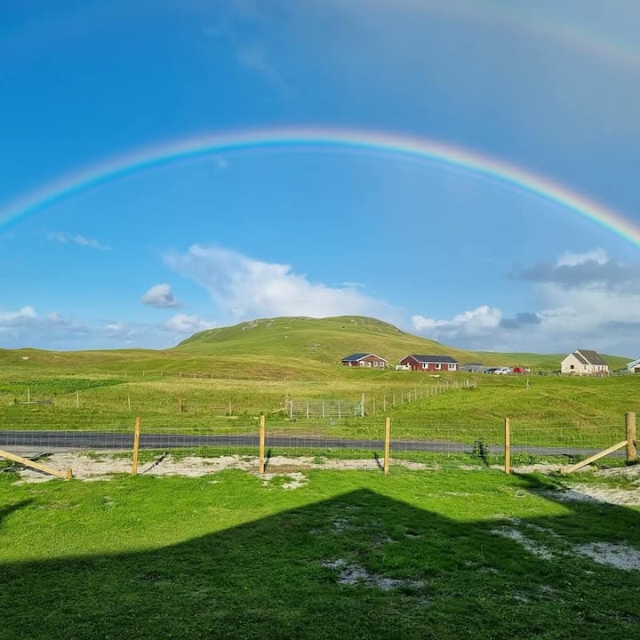 Idyllic Little House In Vatersay - Barra, United Kingdom