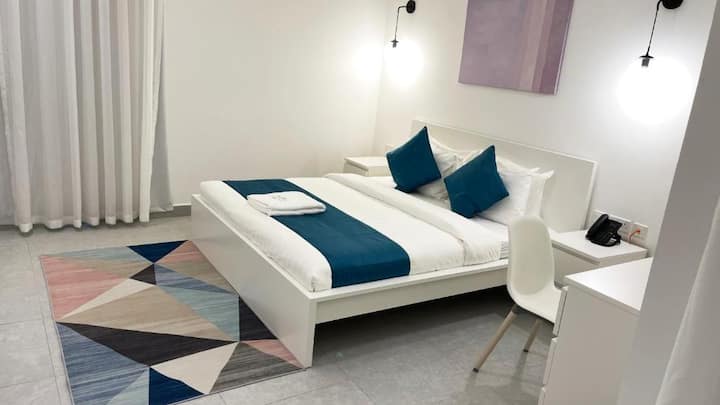 Terminal C Furnished 1bhk Room - Qatar