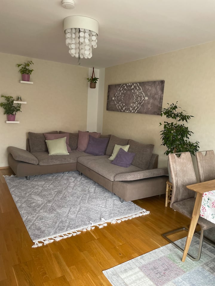 Schöne 2 Zimmer Wohnung - Garching