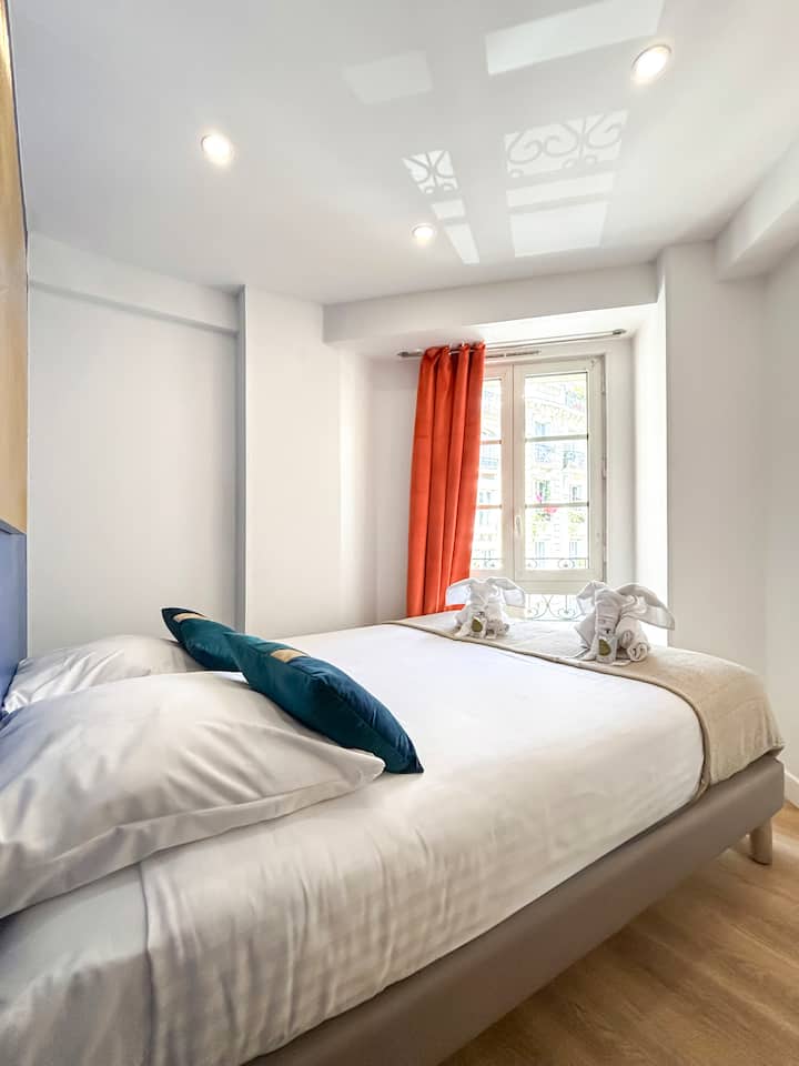 Central Bright Apartment - Paris