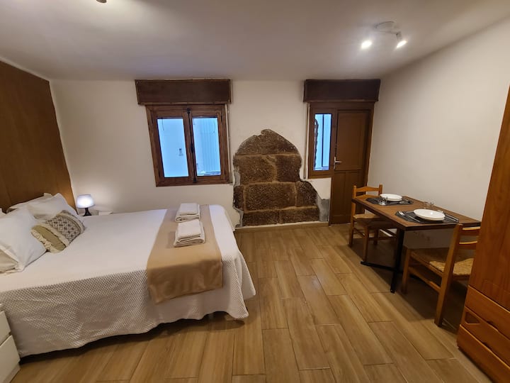 Habitación Con Baño Y Cocina P2 - Marín