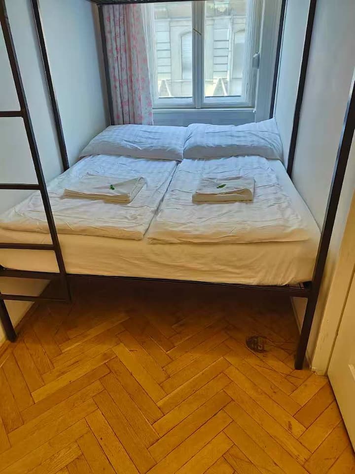 Central Spring Stay - Budapest